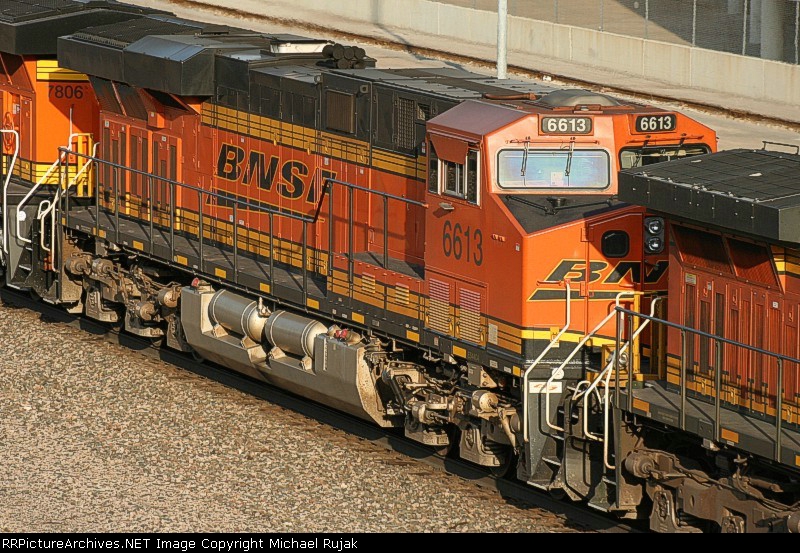 BNSF 6613